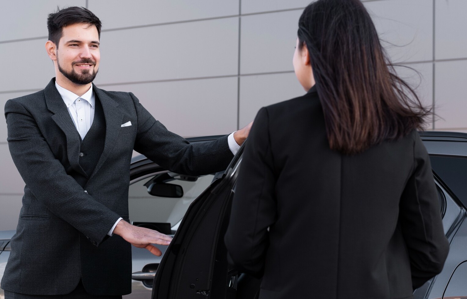 Chauffeur Service in UAE | Best Chauffeur Service in Dubai